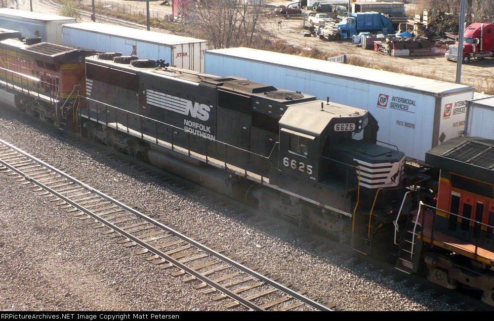 NS 6625